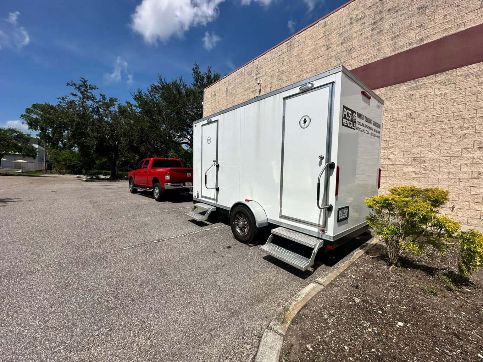 Flexible restroom trailer rentals daily, weekly, long-term - PCS Rentals